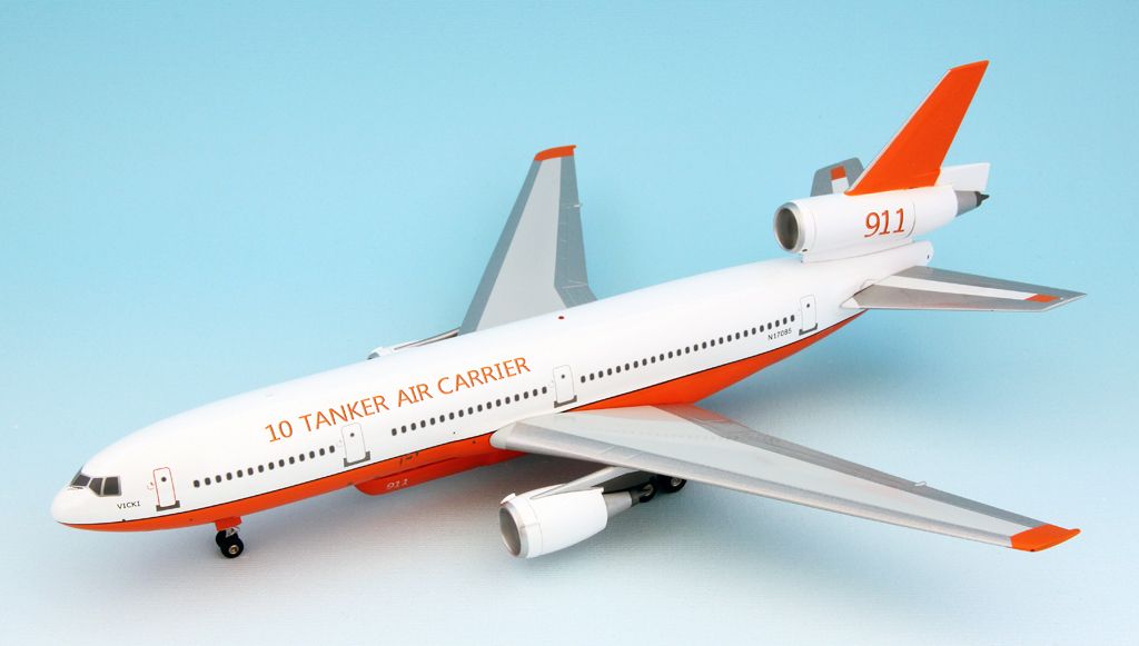 Inflight200 McDonnell Douglas DC-10 Air Tanker "Tanker 911 ...