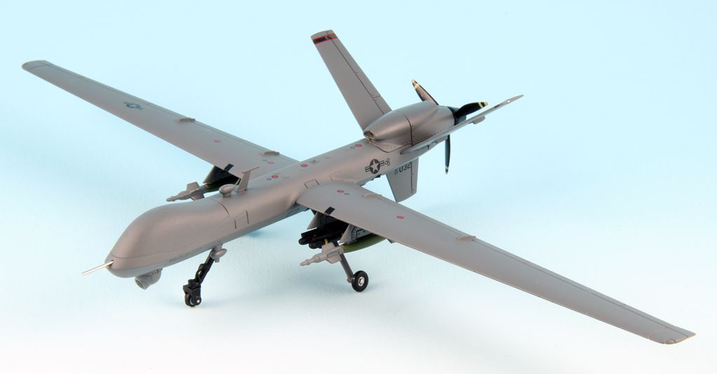 Air Force 1 - General Atomics MQ-9 Reaper UAV, Creech AFB, 1/72 ...