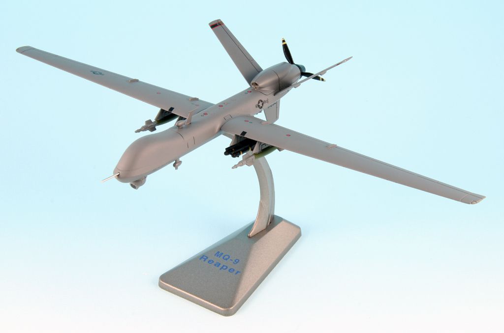 Air Force 1 - General Atomics MQ-9 Reaper UAV, Creech AFB, 1/72 ...