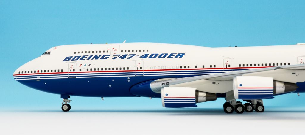 Inflight 200 B747-400ER House Color Reg# N747ER (IF747400ER) - DA.C